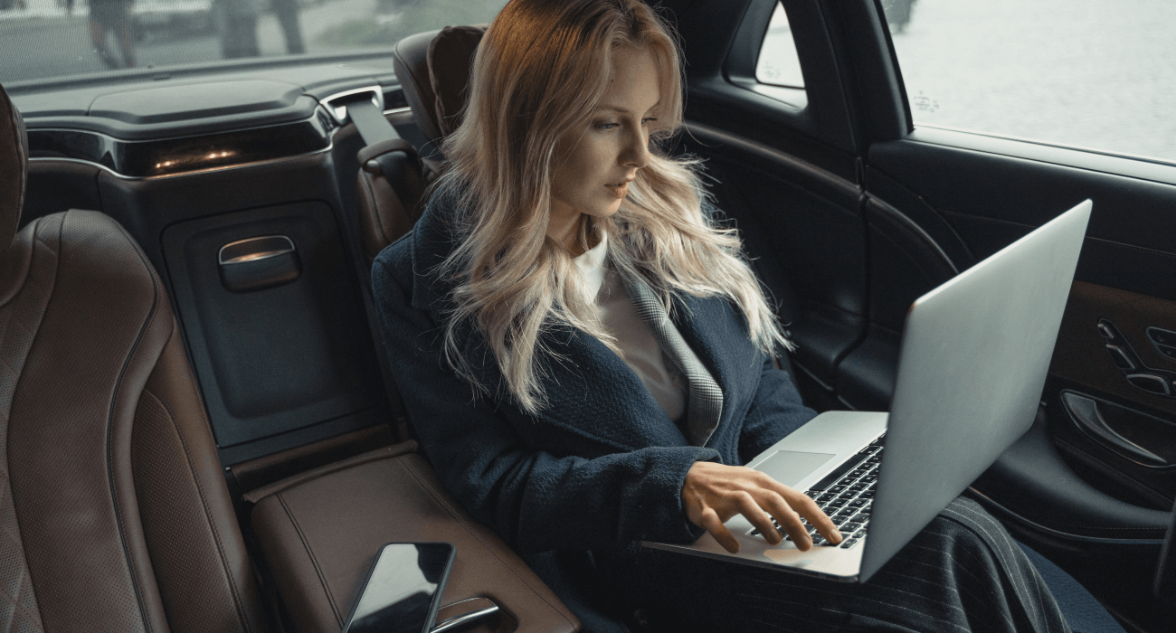 Effortless Intercity Transfers with Vantage Elite